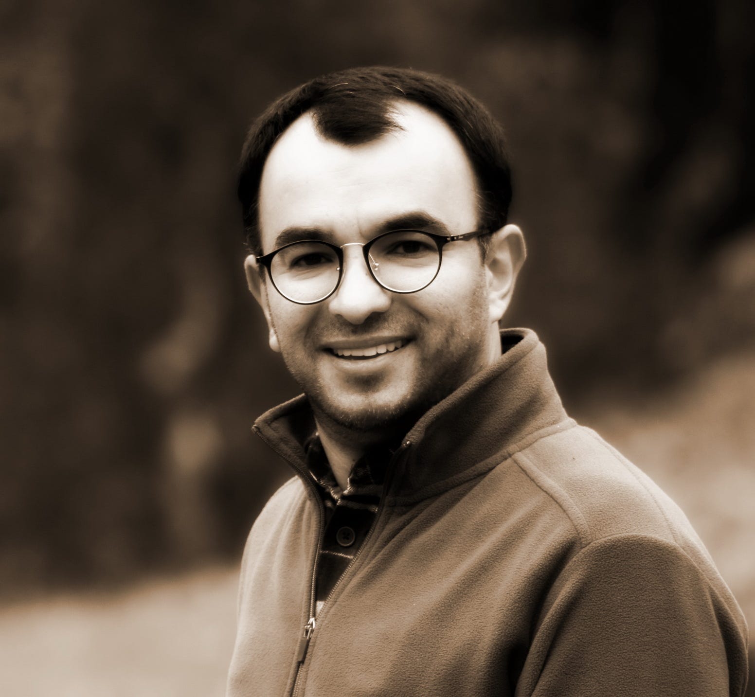 Sam Hosseini – Medium