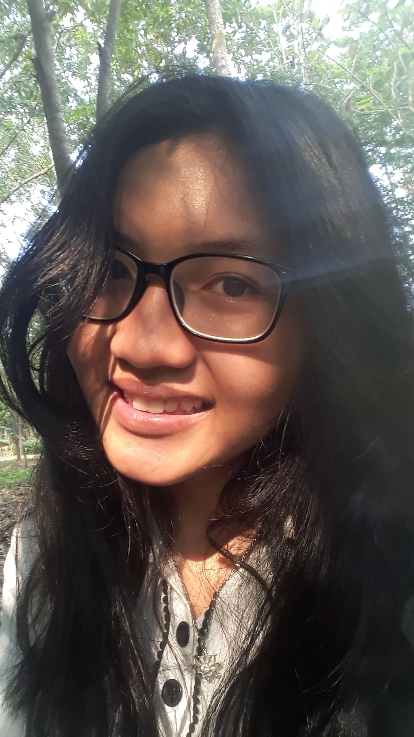 Intan Puspita Sari – Medium
