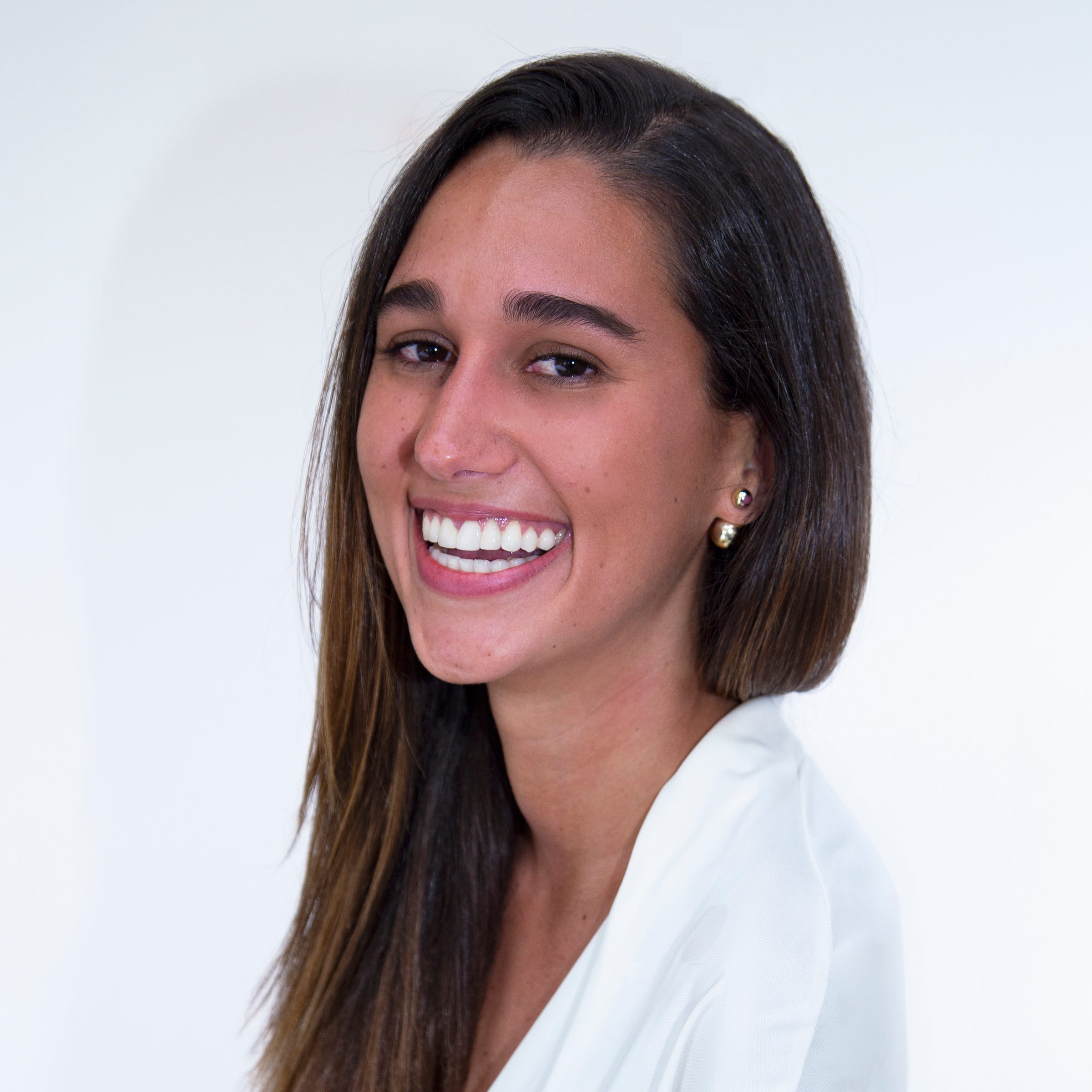 Maria T Carmona – Medium
