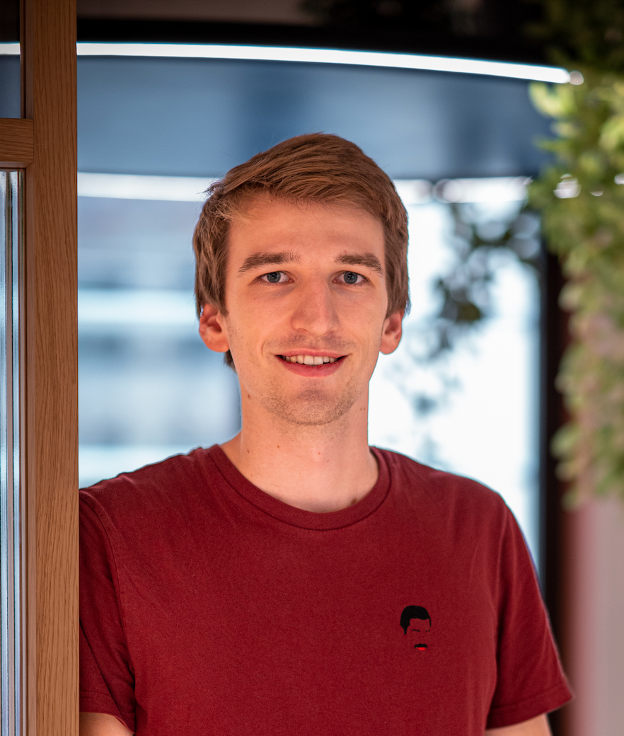 Adriaan Van Haecke – Medium