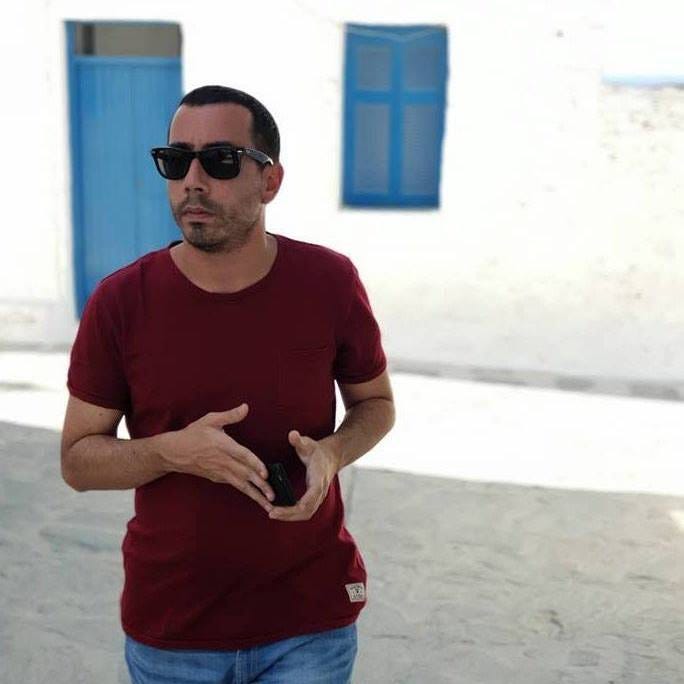 Dimitris Troupos – Medium