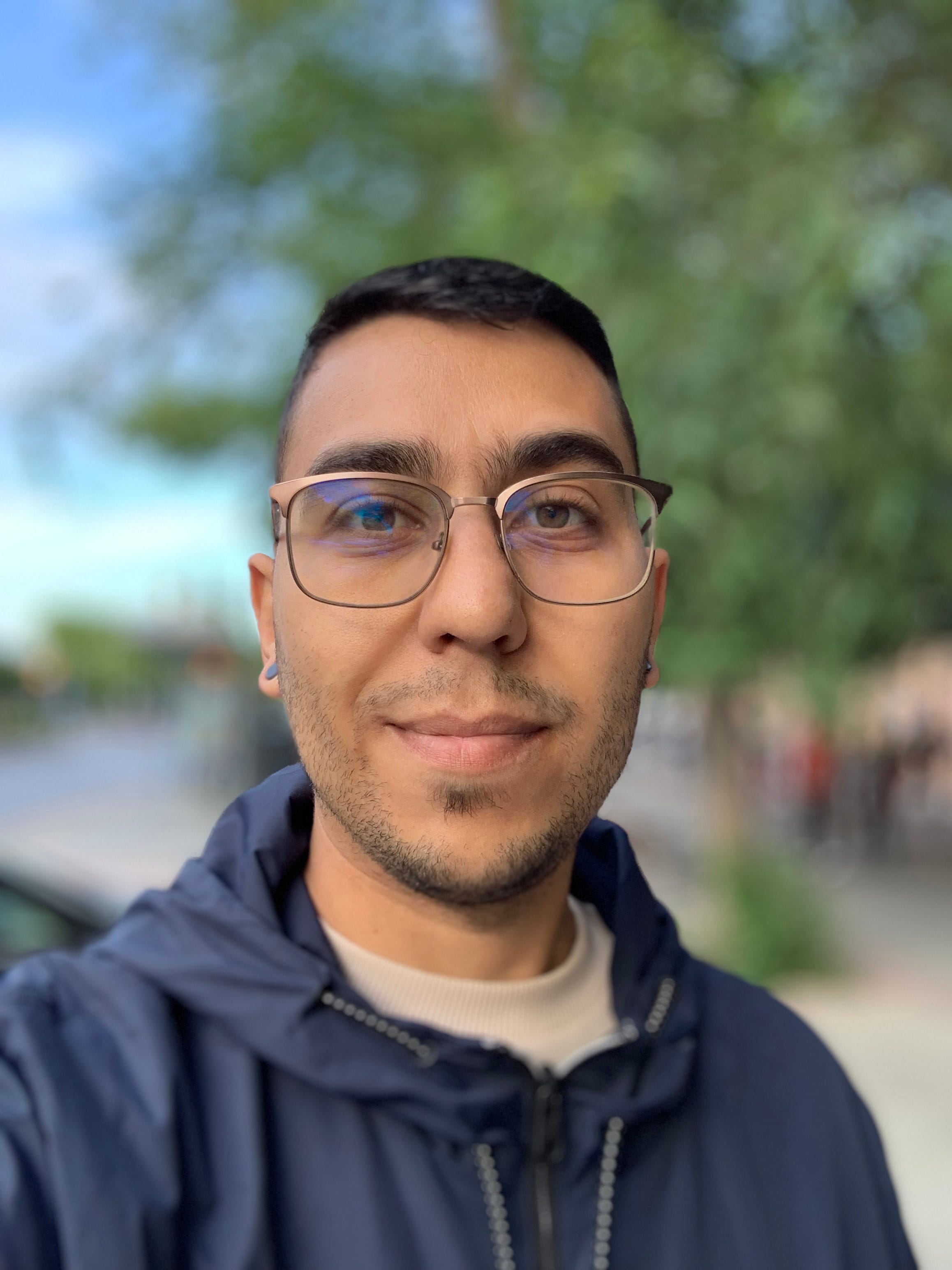Ángel Suazo – Medium