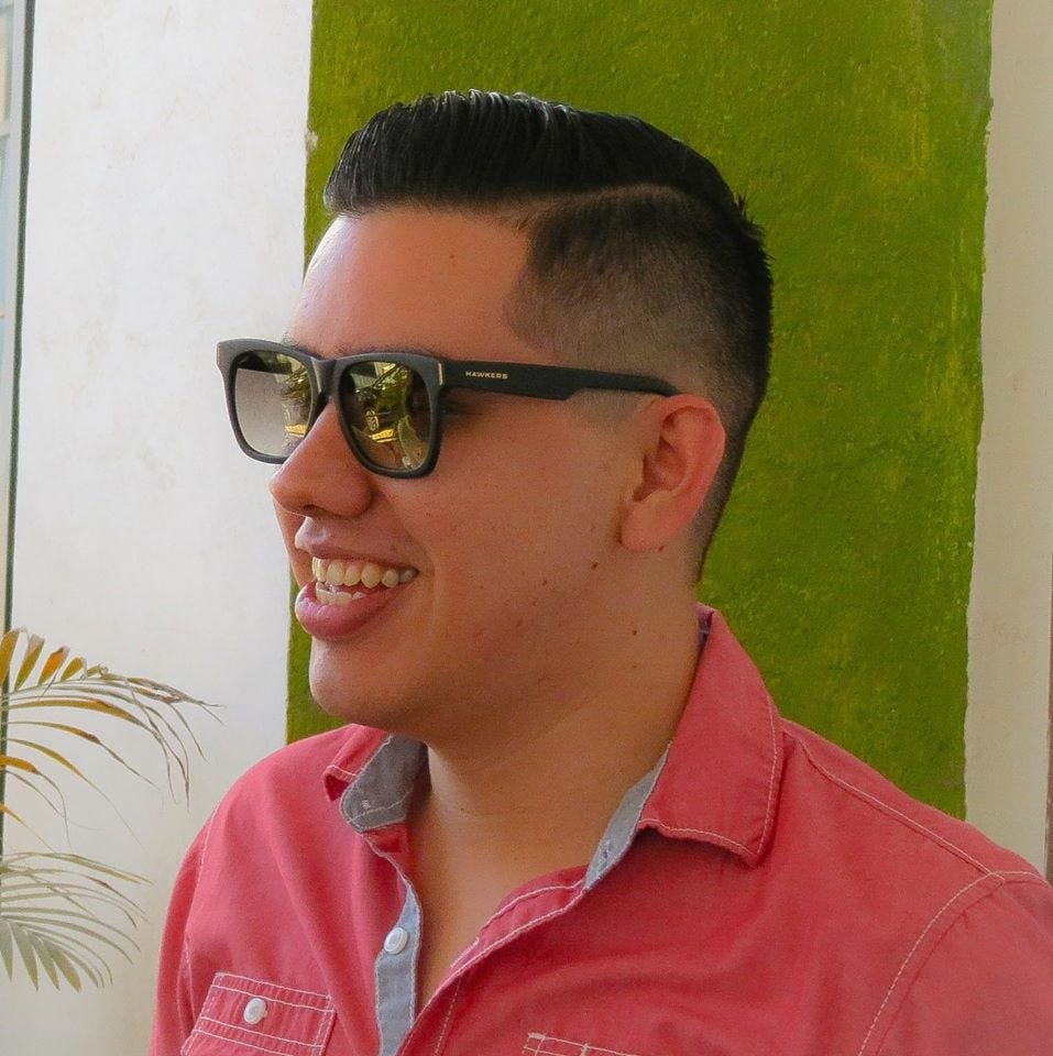 Axel Guerrero – Medium