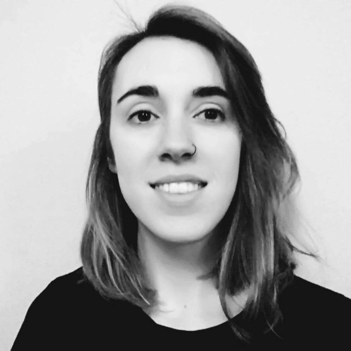 Ana Sev Mar – Medium