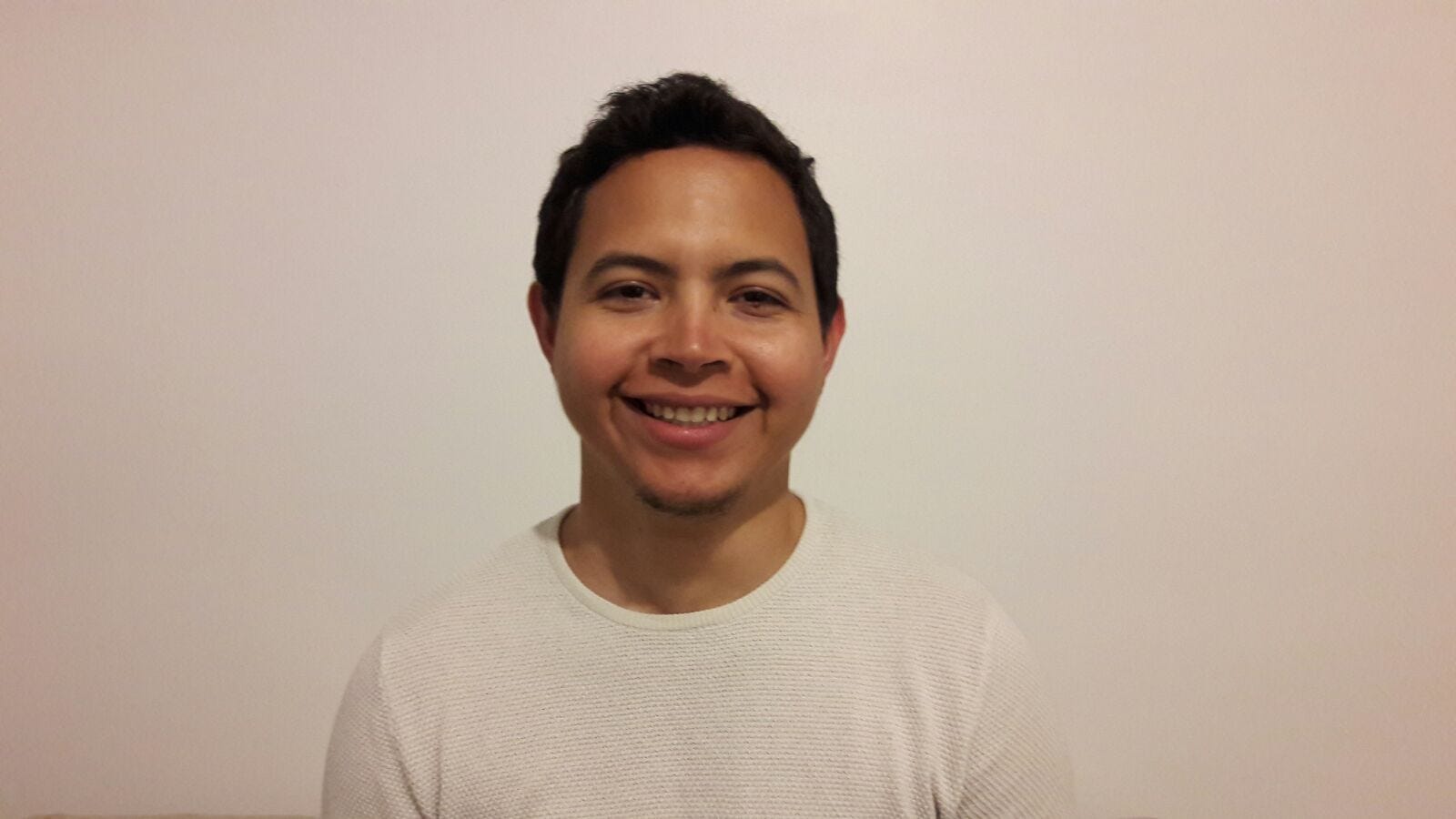 Adalberto González – Medium