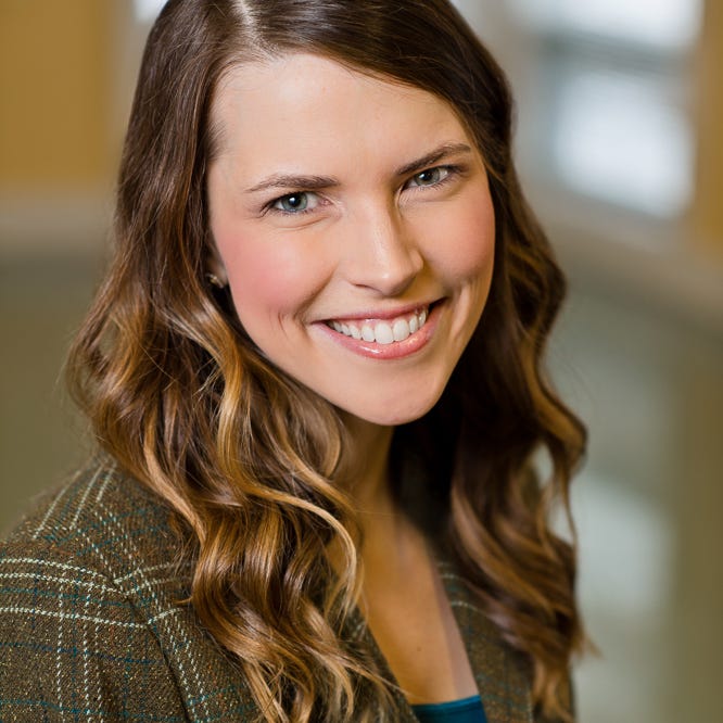 Amanda Young – Medium
