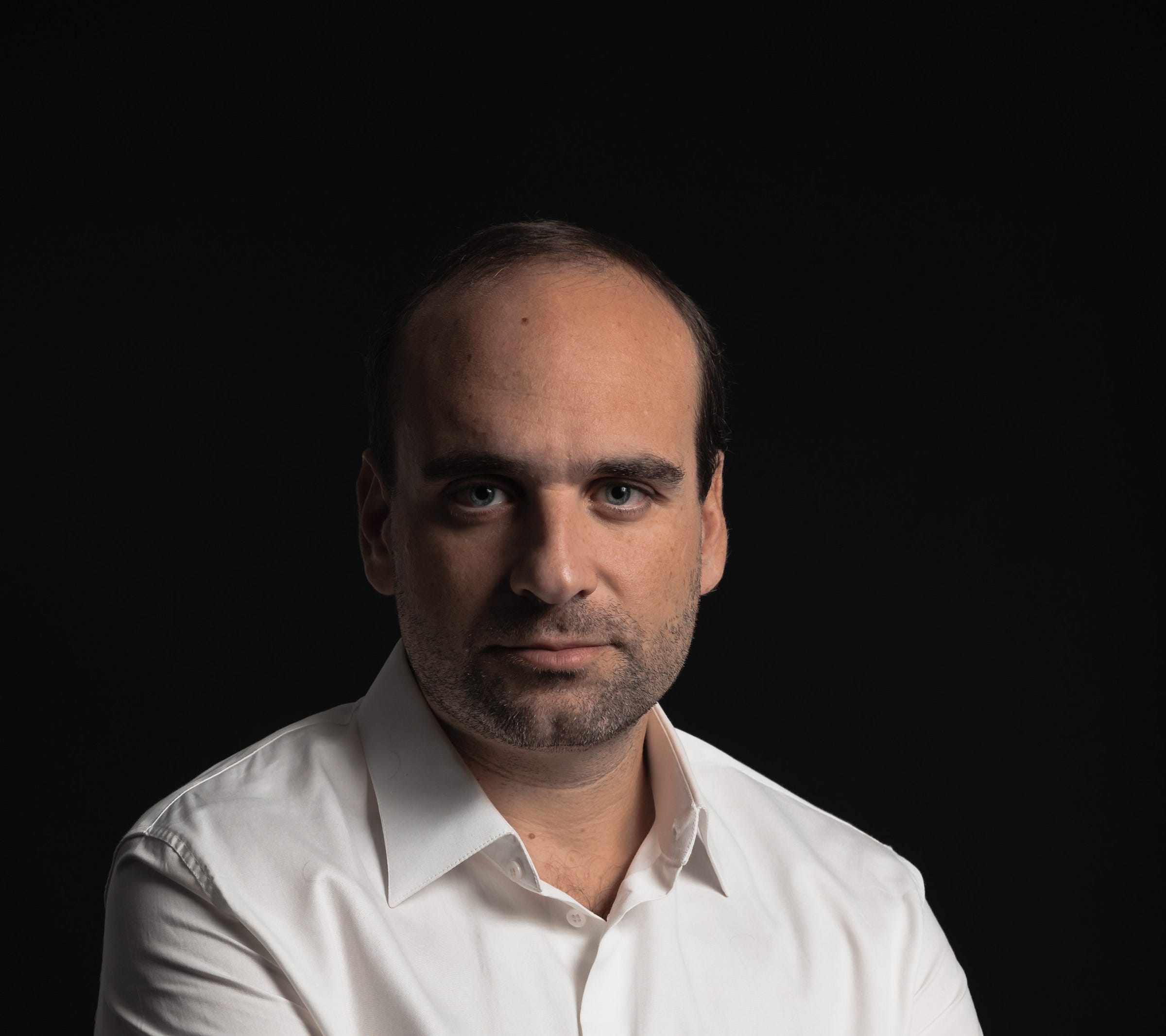 Ray Nasser – Medium