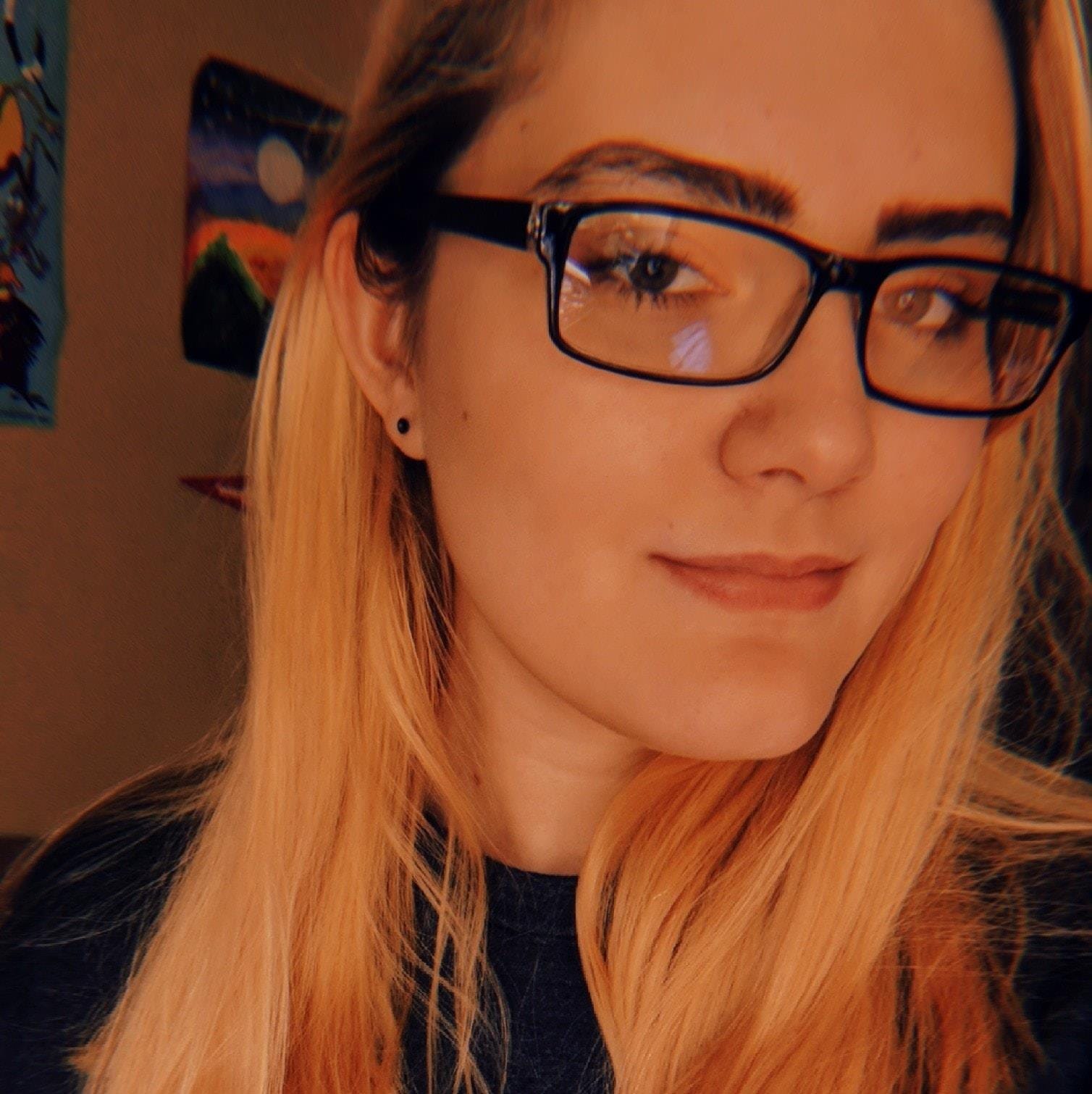 Danielle Kuntz – Medium