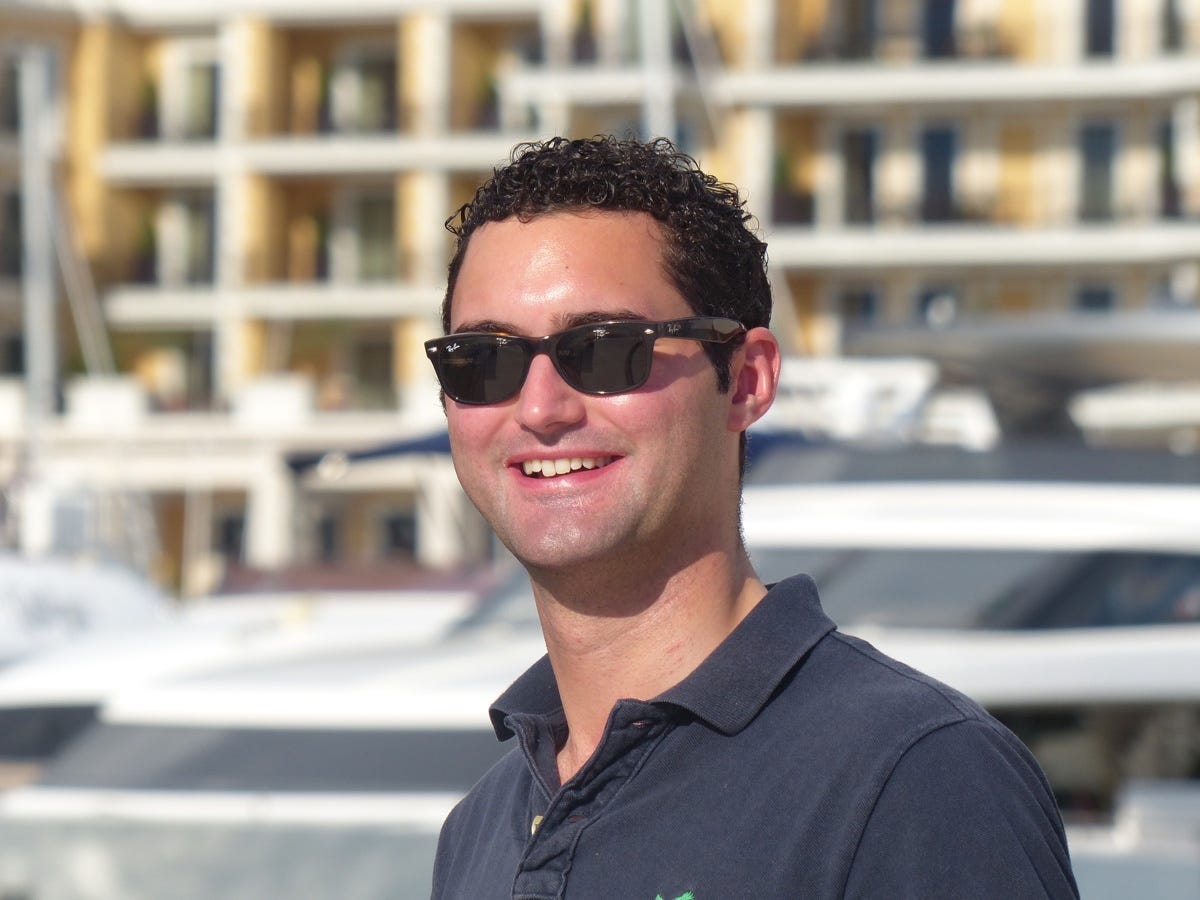 Guy Gibbs – Medium