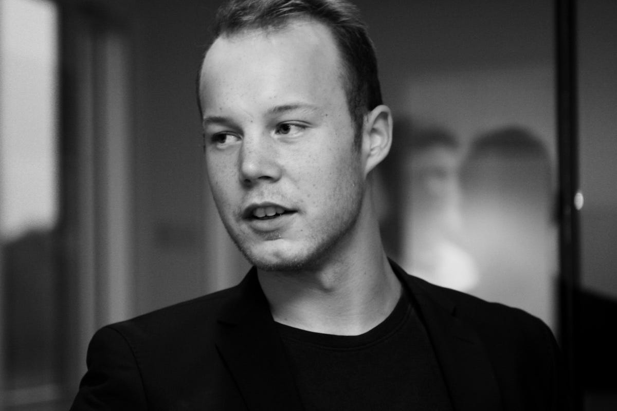 Mike vestergaard – Medium