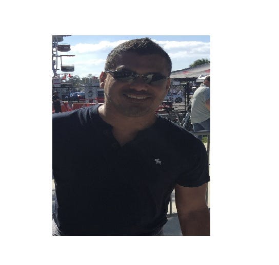 Rogelio Robles – Medium