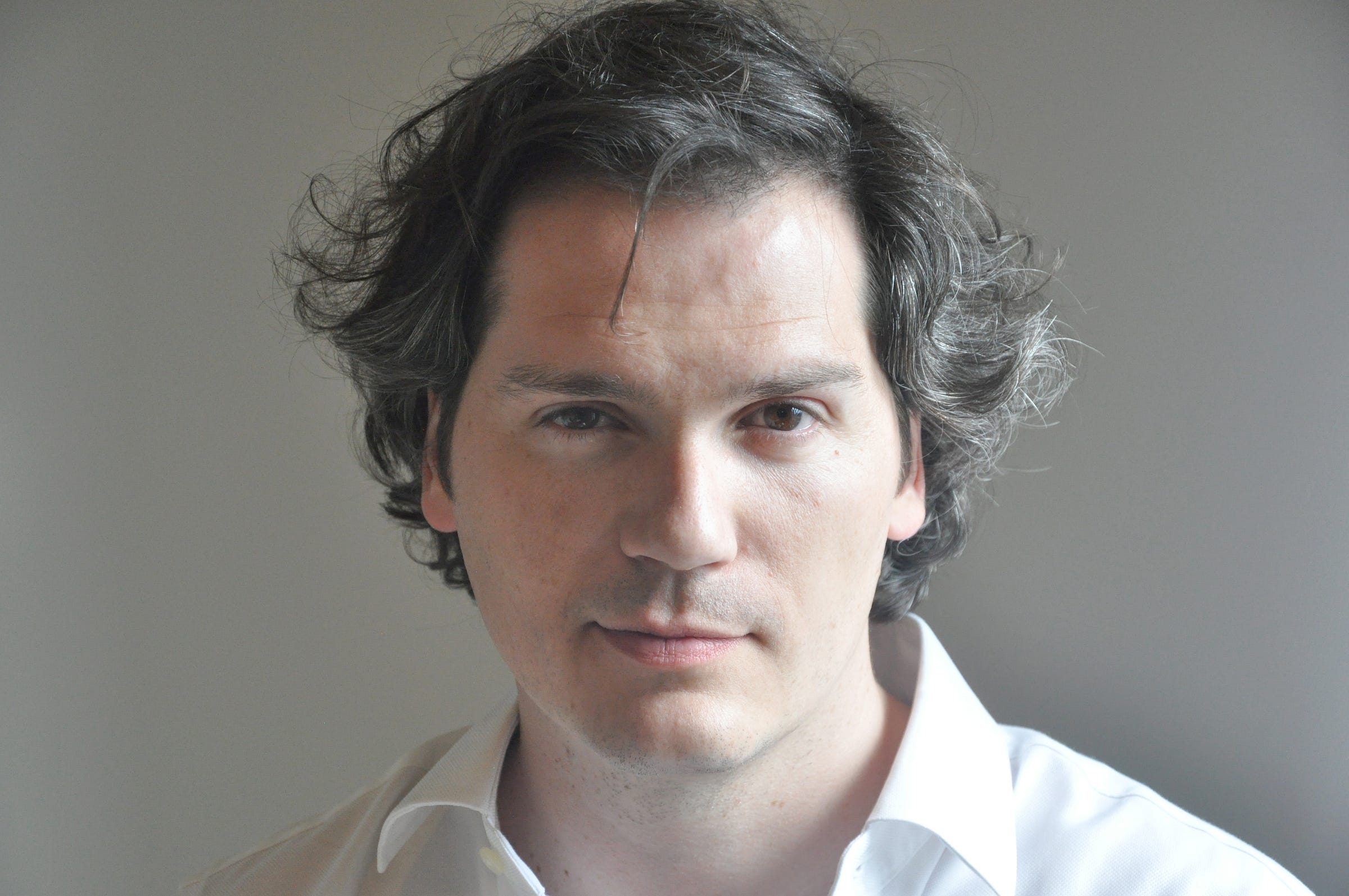 Fernando Gutierrez – Medium