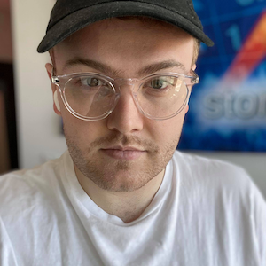 Jonathan Haas – Medium