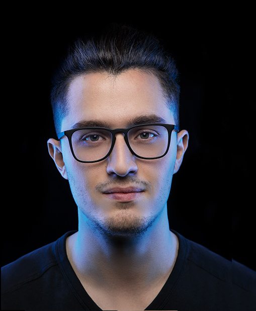 Avery Caldwell – Medium