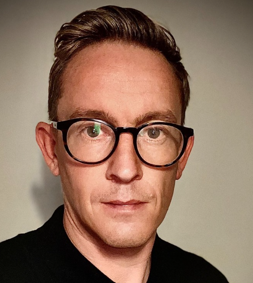 About – Lewis McKenzie – Medium
