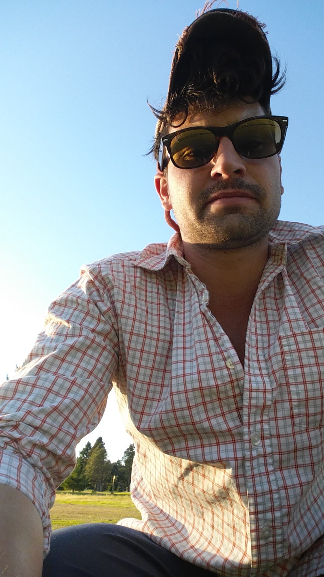 Garrett Stone – Medium