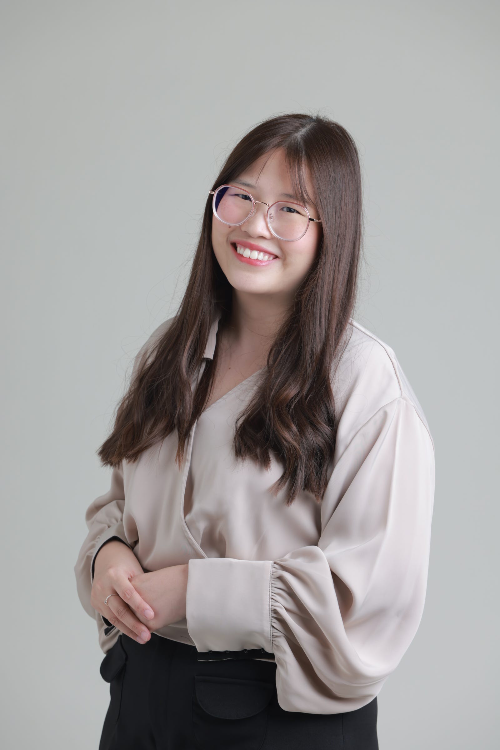 About – Natcha Triratchatchawan (Prang) – Medium
