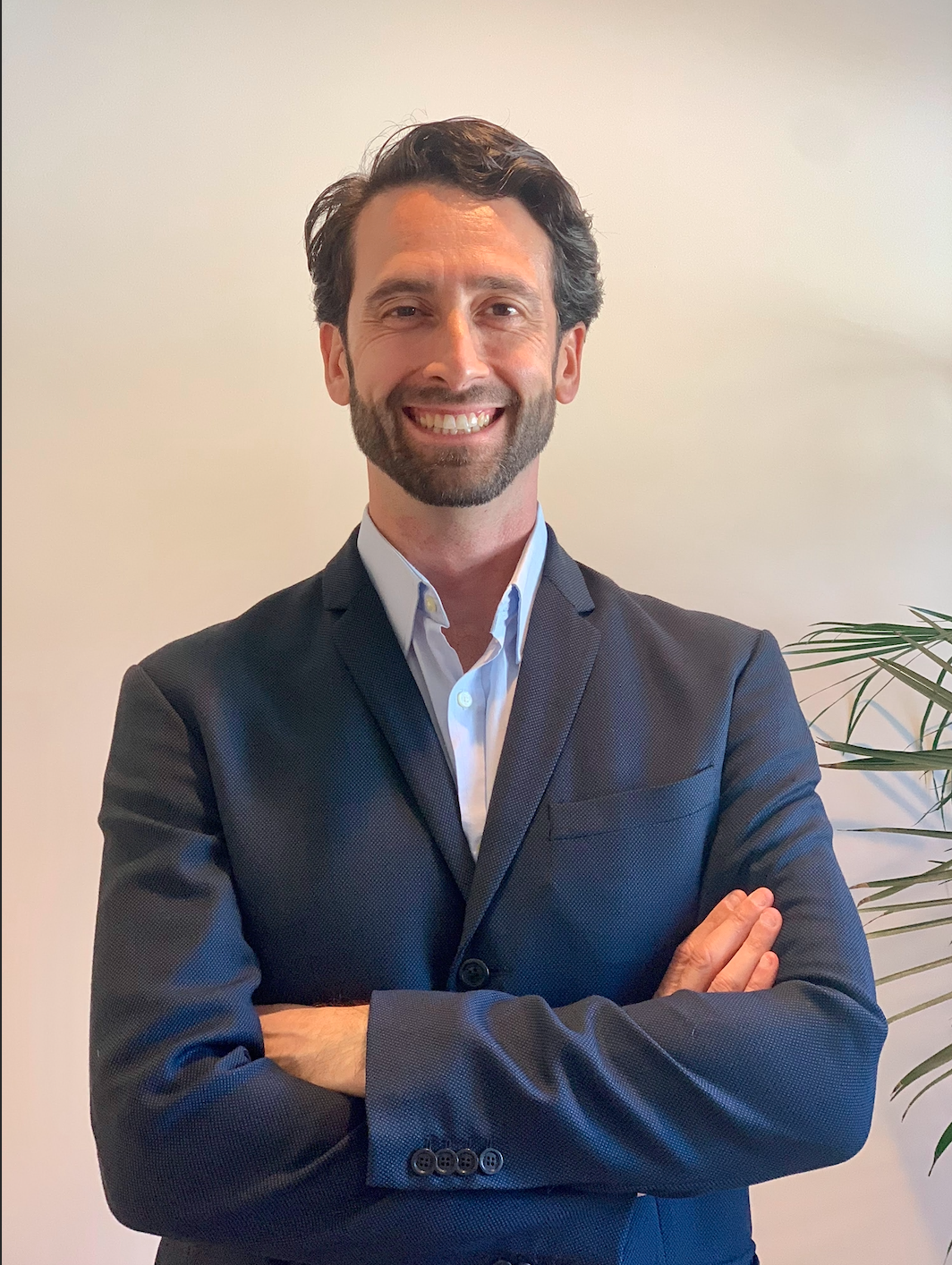 Robert Valle – Medium
