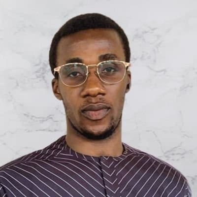 Moses Echela – Medium