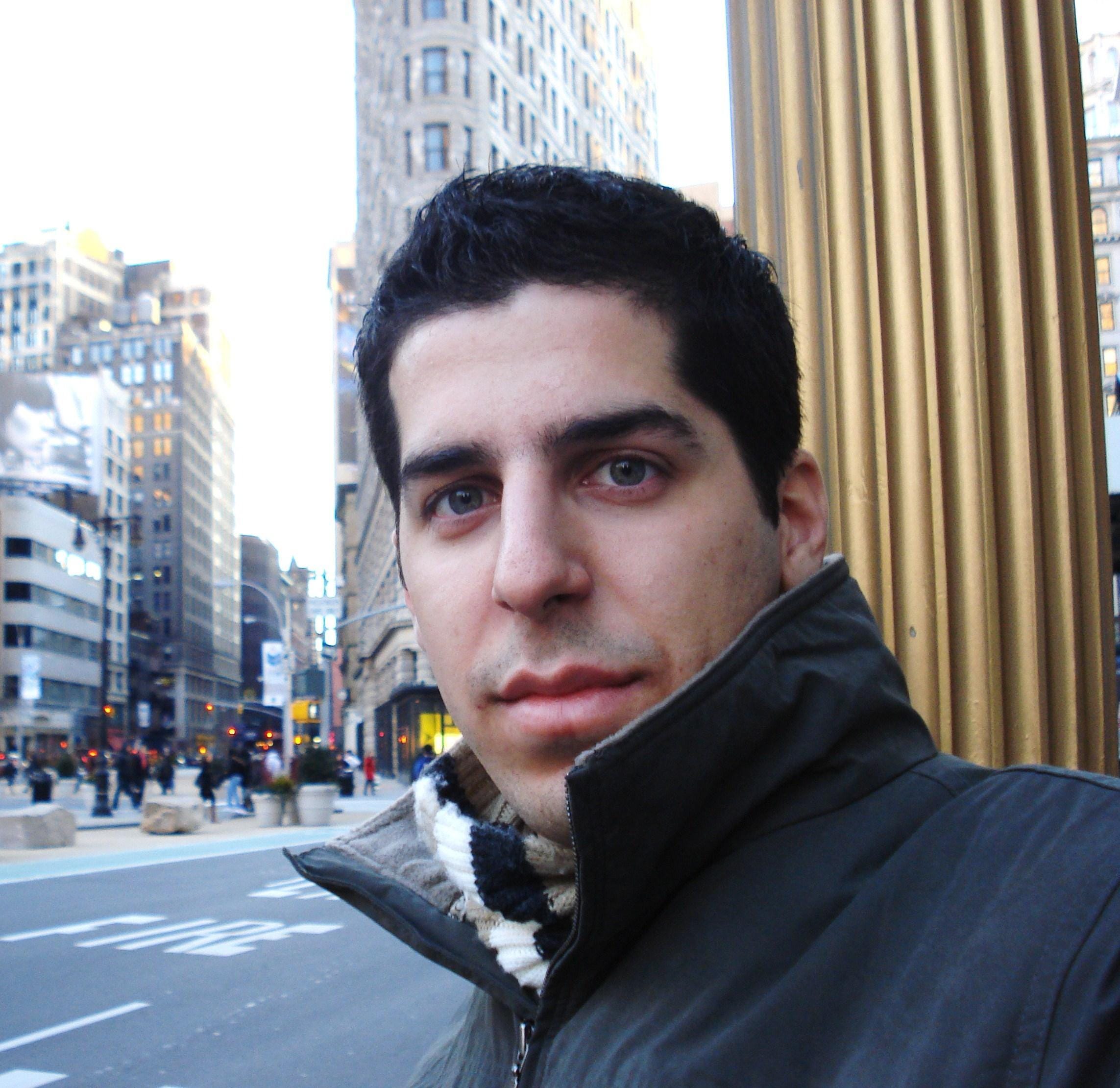 Marios Perrakis – Medium