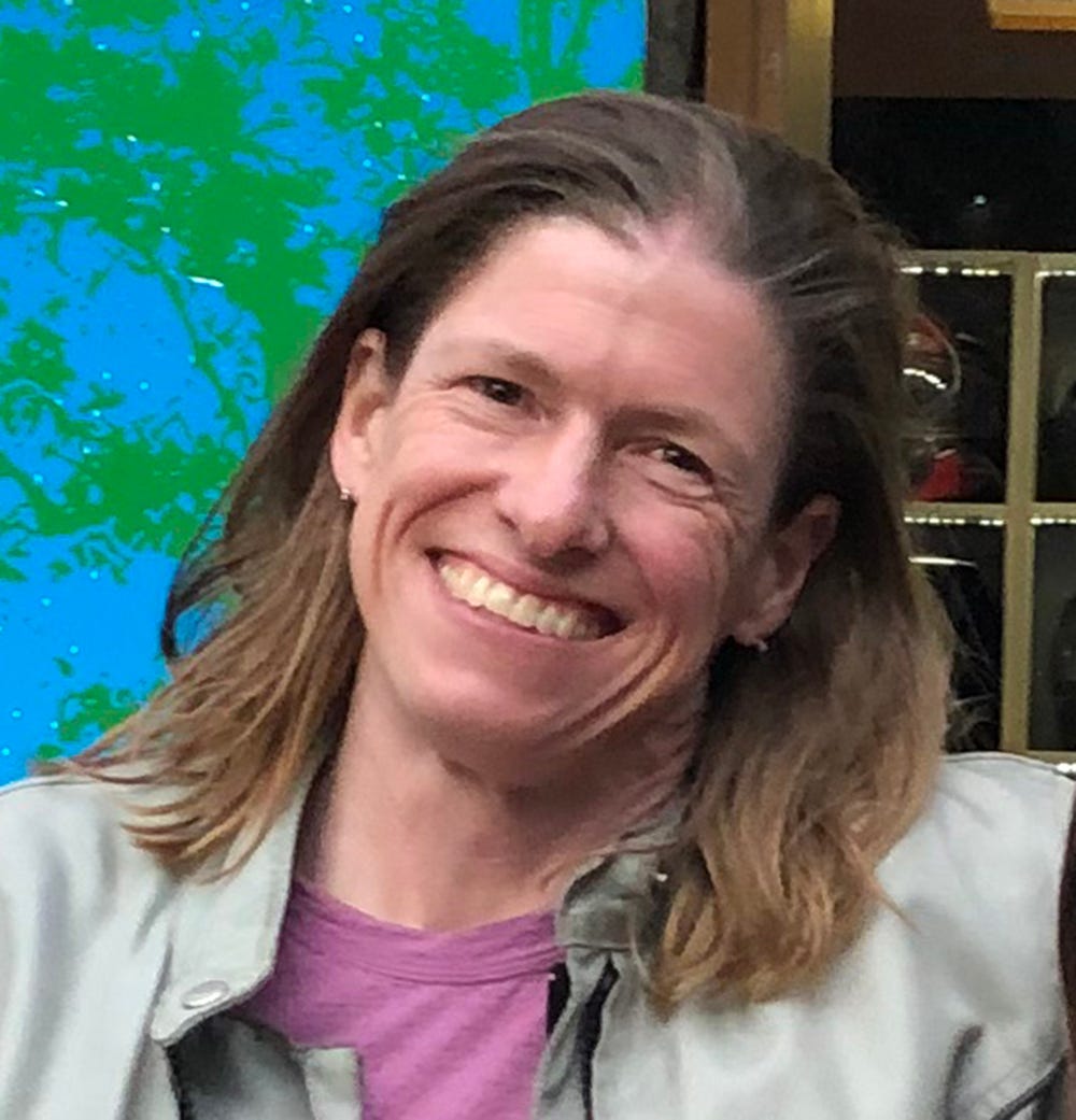 Erin Ackerman-Leist – Medium
