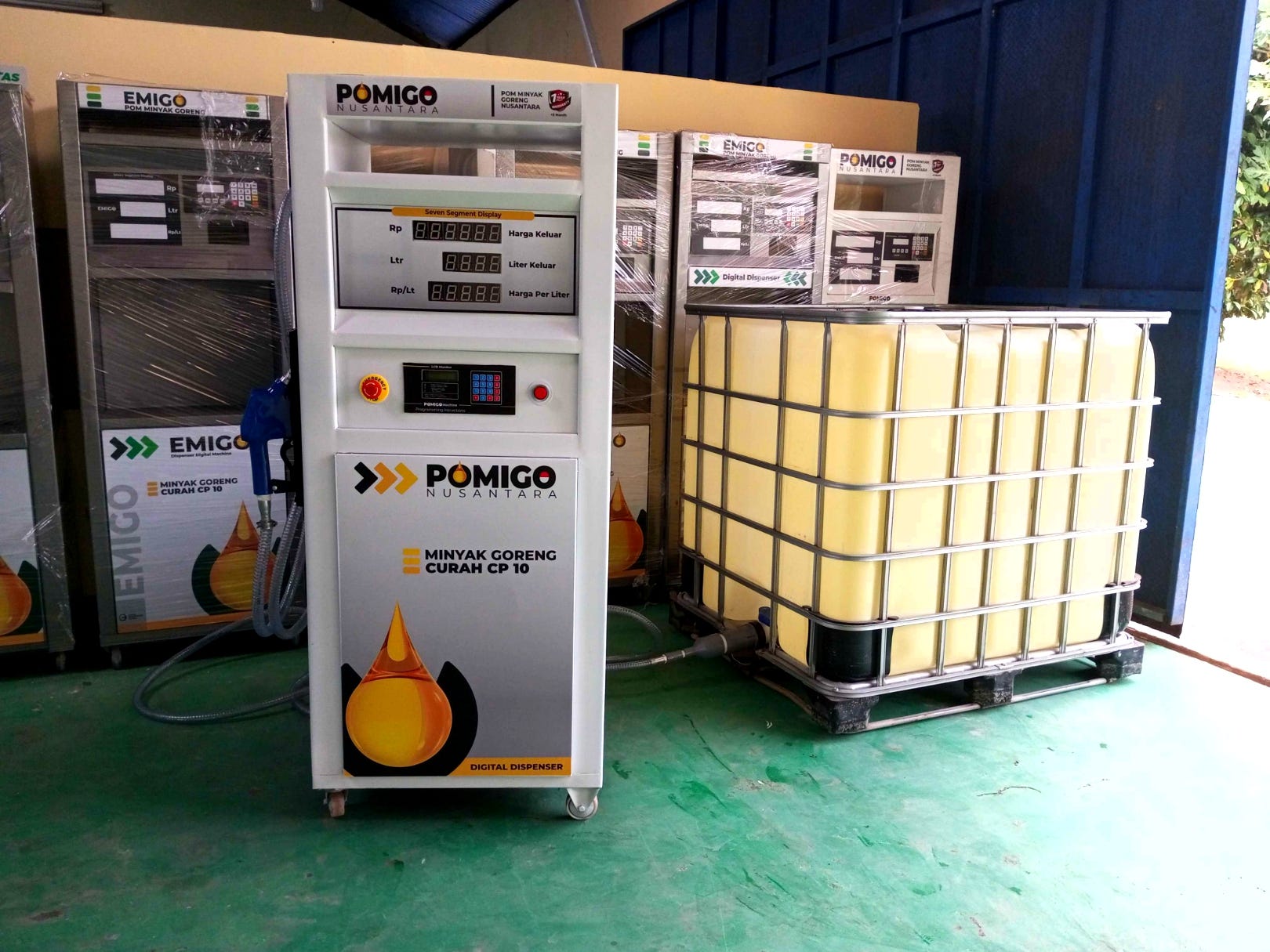 pom minyak goreng – Medium