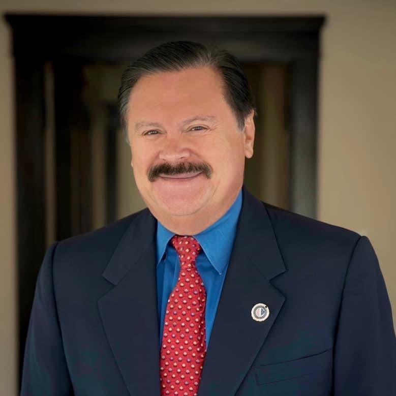 Domingo Garcia – Medium