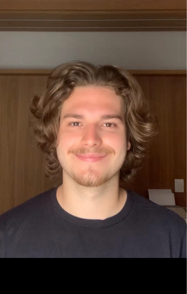 Arthur Machado Rodrigues – Medium