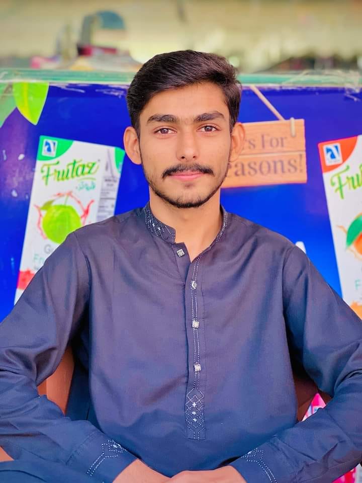 Huzaifa Jutt – Medium