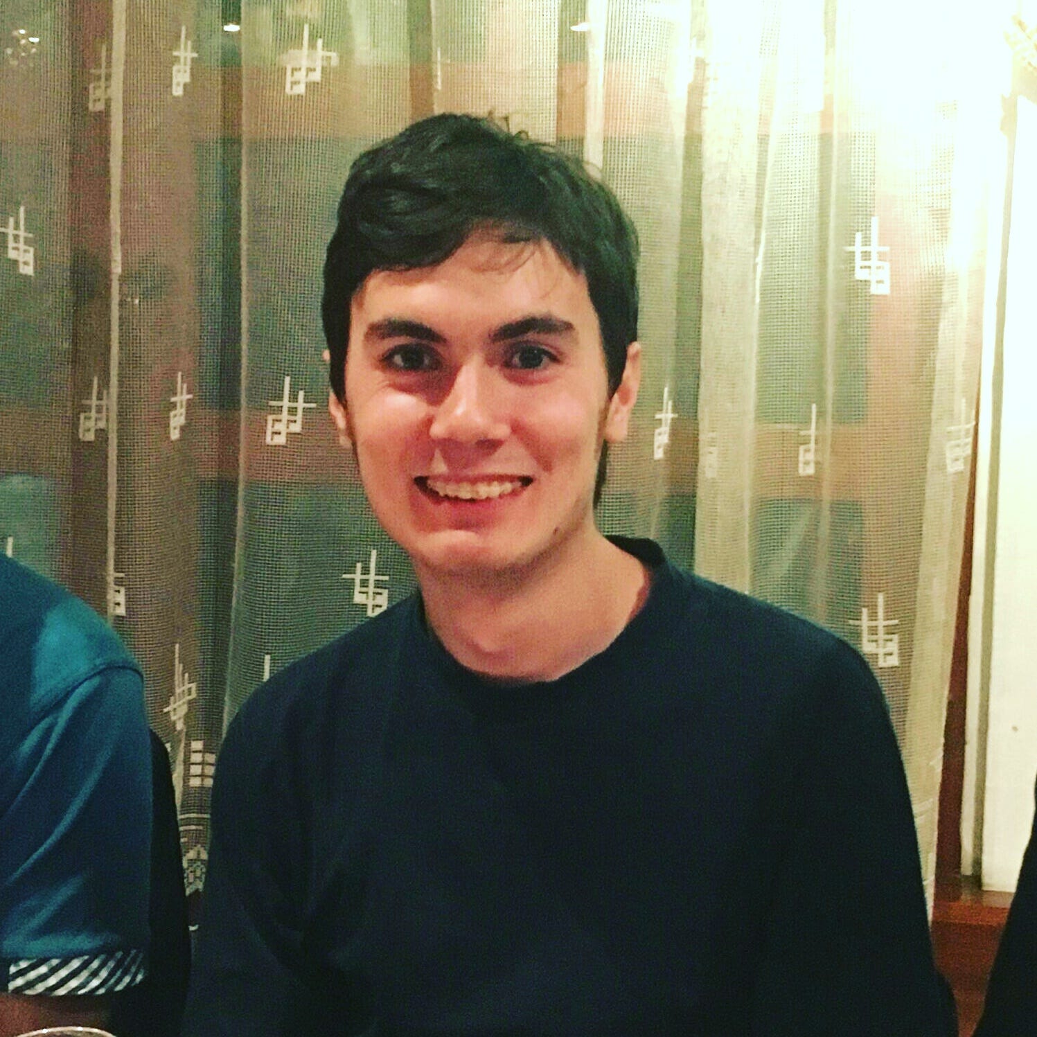 Lucas Vaccaro – Medium