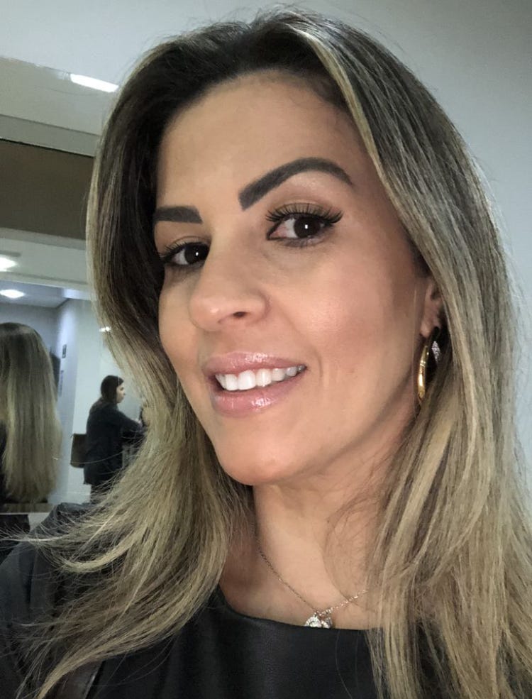 Amanda Madeira – Medium