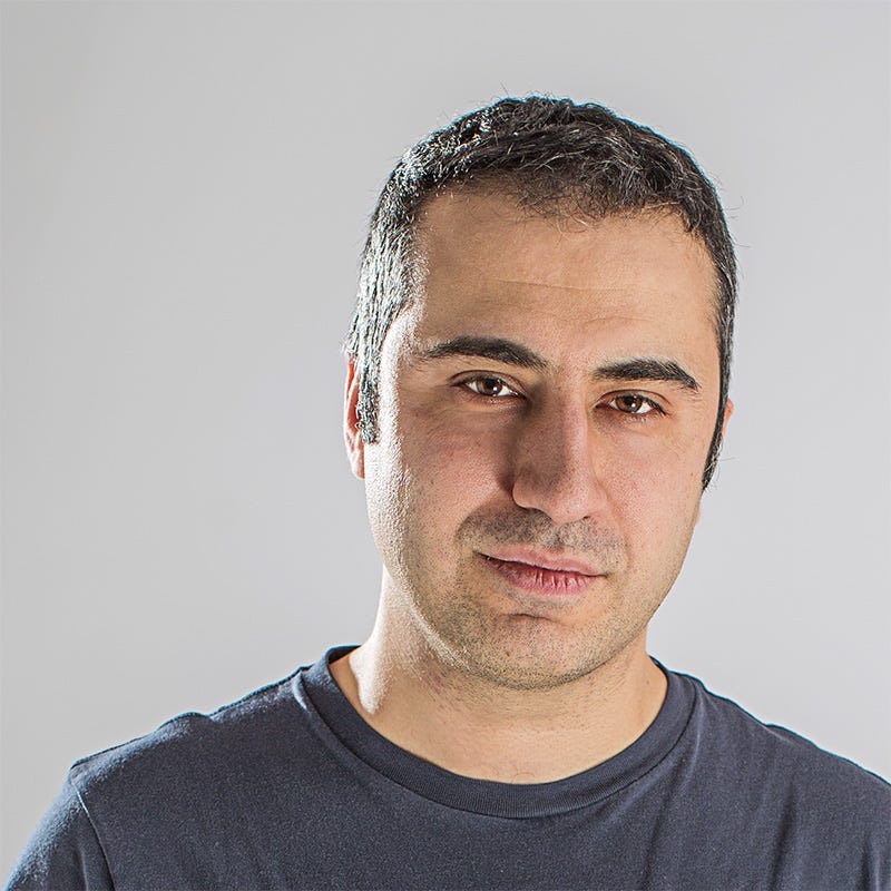 Alessandro Raimondo – Medium