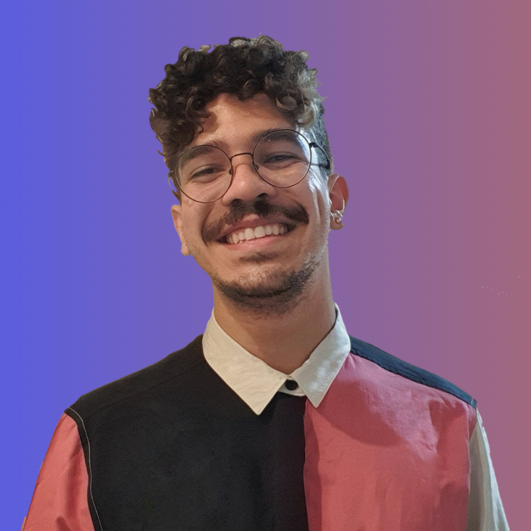 Gabriel Ávila – Medium