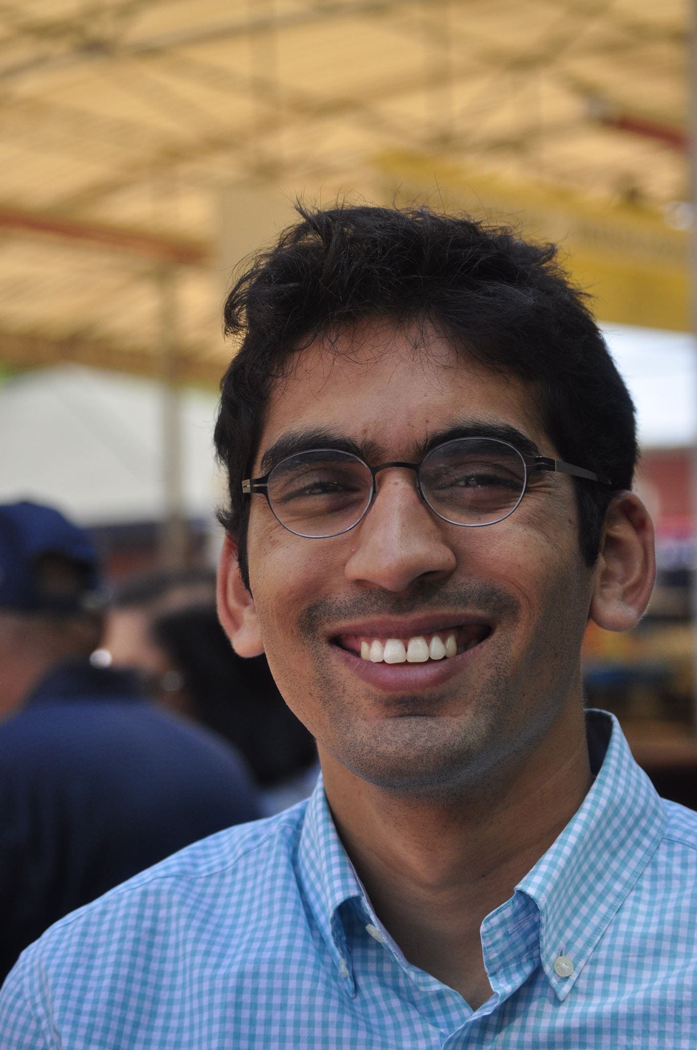 Devang Mundhra – Medium
