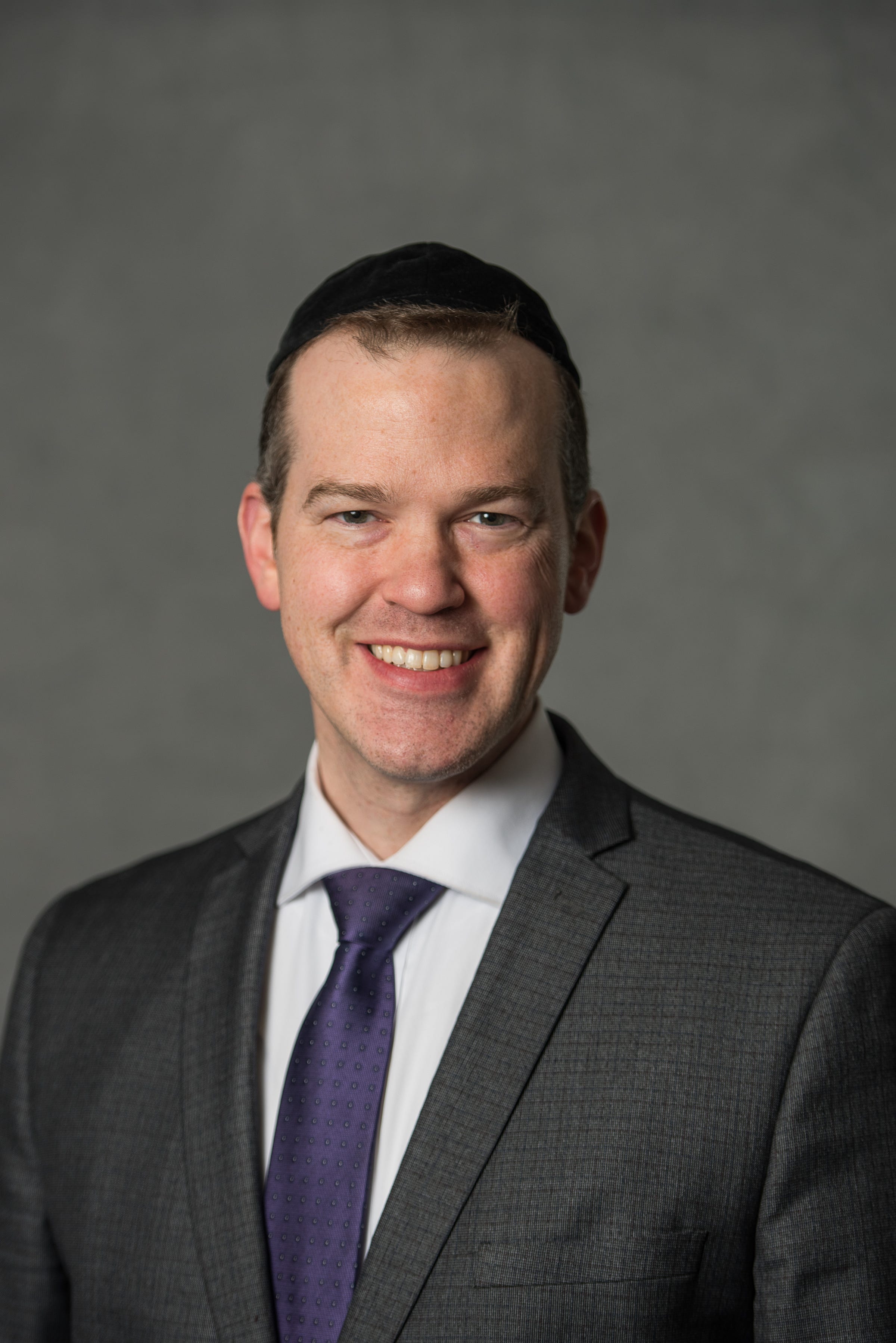 Rabbi Pinchas Landis – Medium