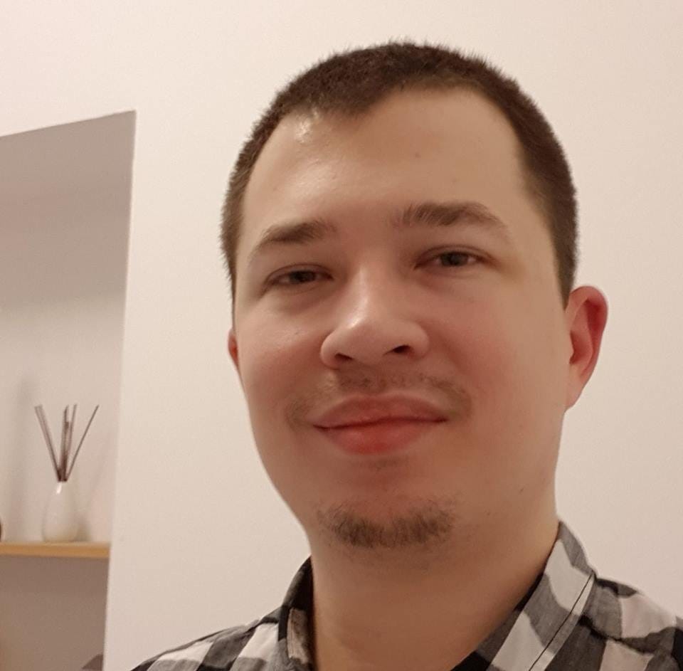 Jerzy Dominik Ogonowski – Medium