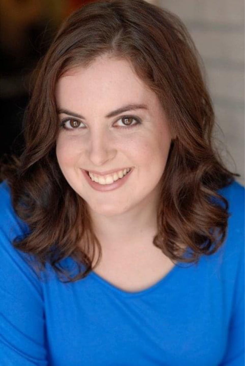 Jennifer Hall – Medium