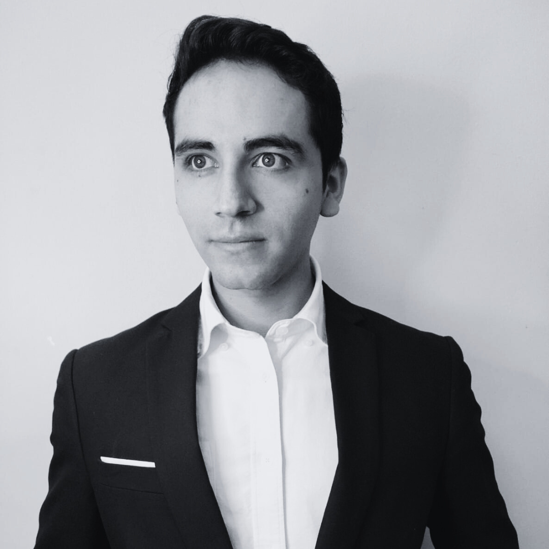 Daniel Baez – Medium