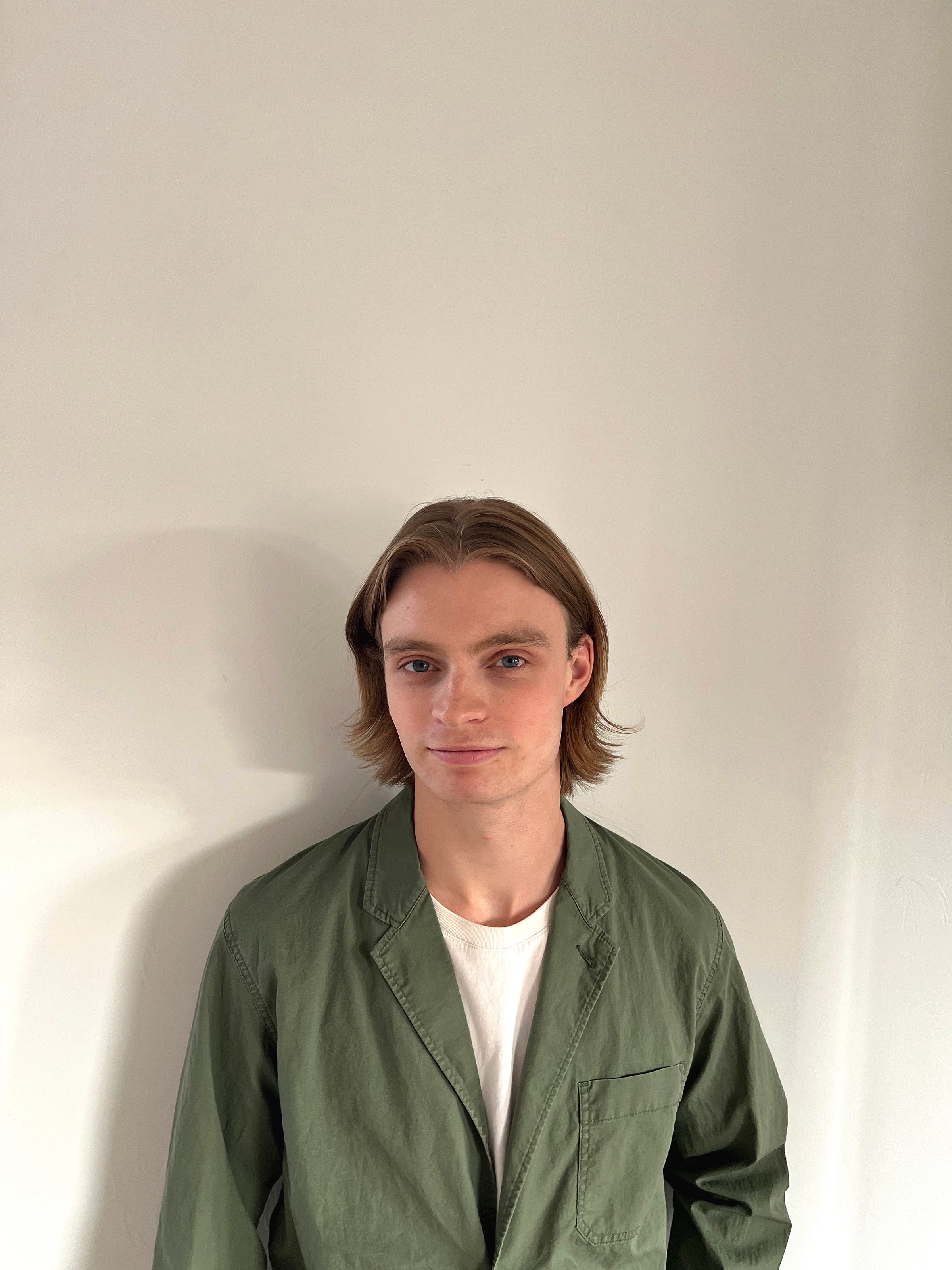 Ennis Johnson – Medium