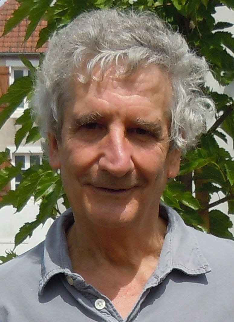 Claude de Warren – Medium