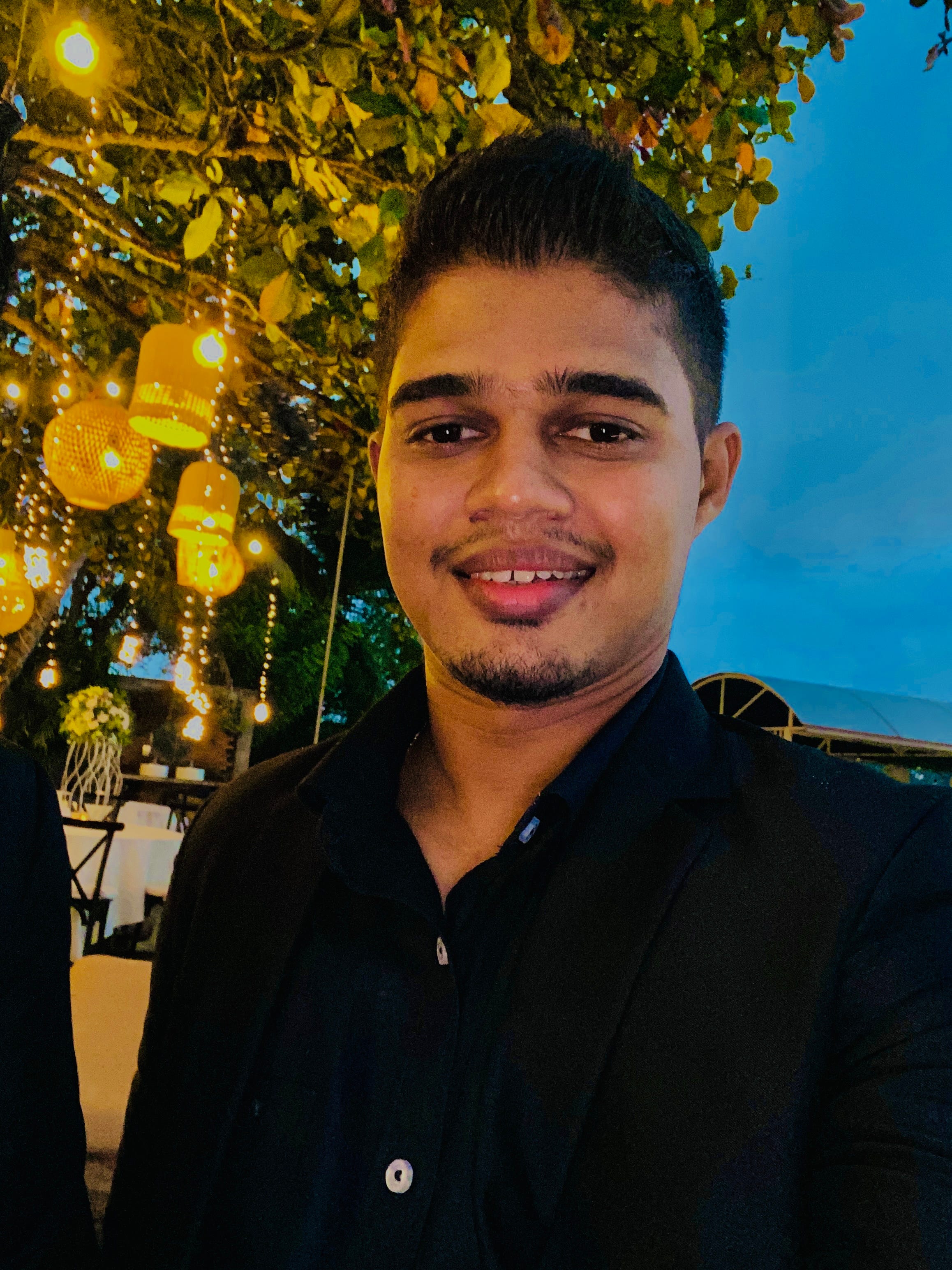 Nuwan Bandara – Medium