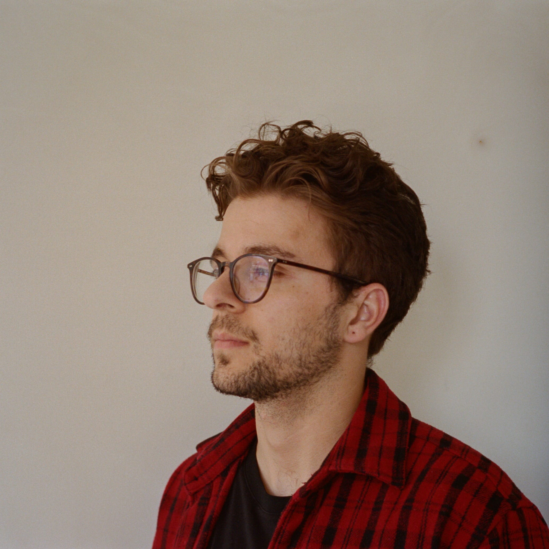 Ryan Flowers – Medium