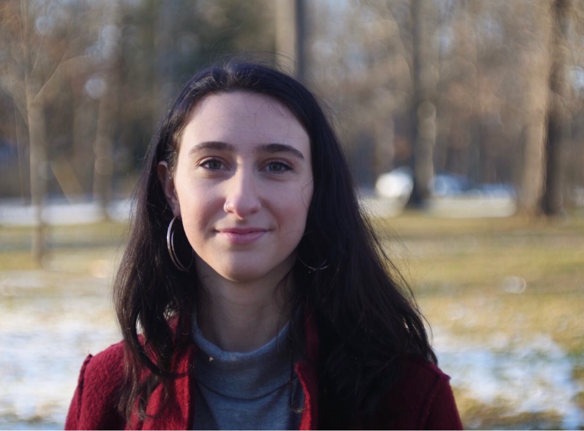 Dora Segall – Medium