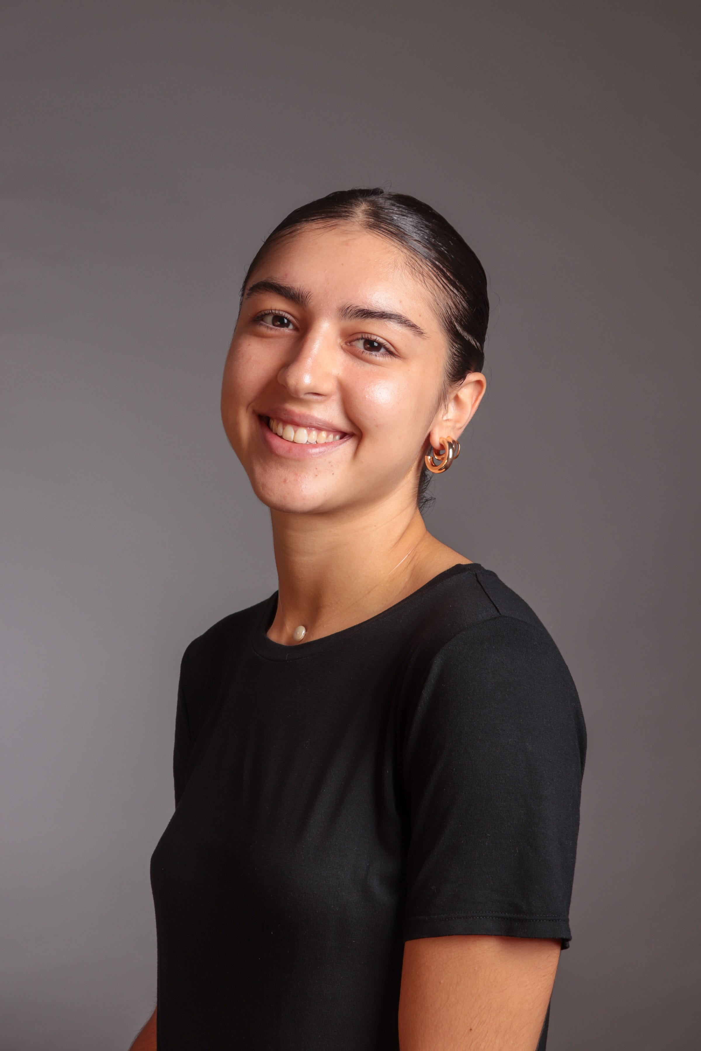 Julia Della Rosa – Medium