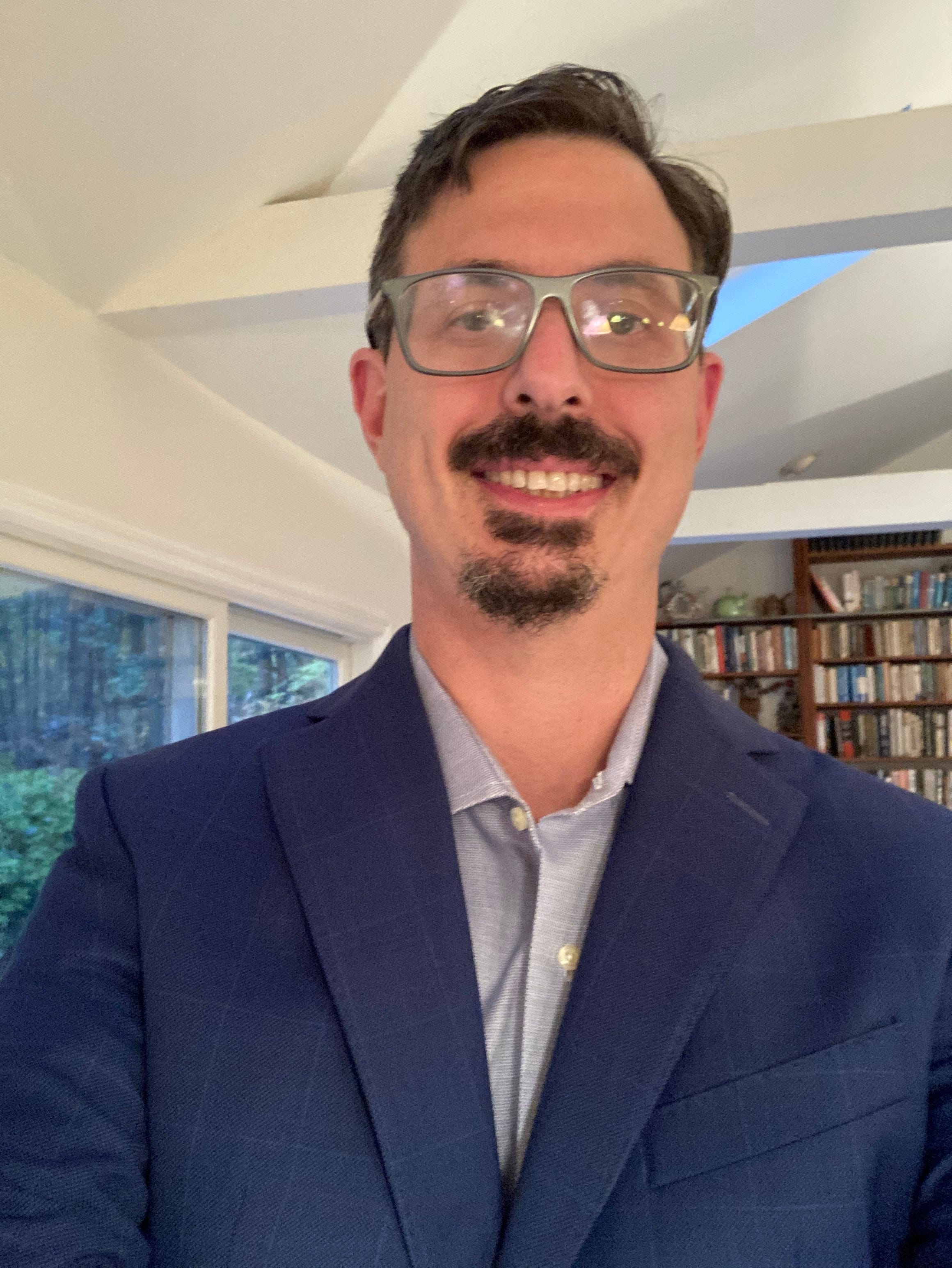 About – Gabriel Levitt – Medium