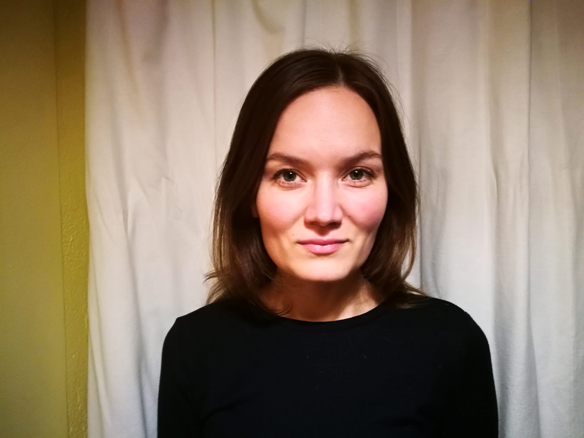 Maria Phillips – Medium