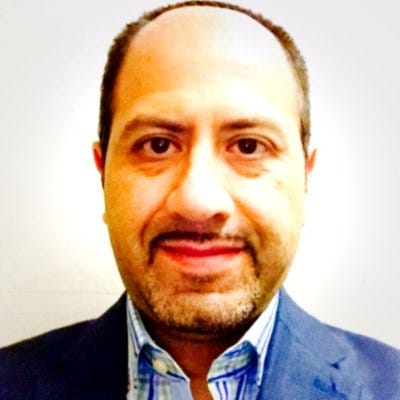 Javier Cazares – Medium