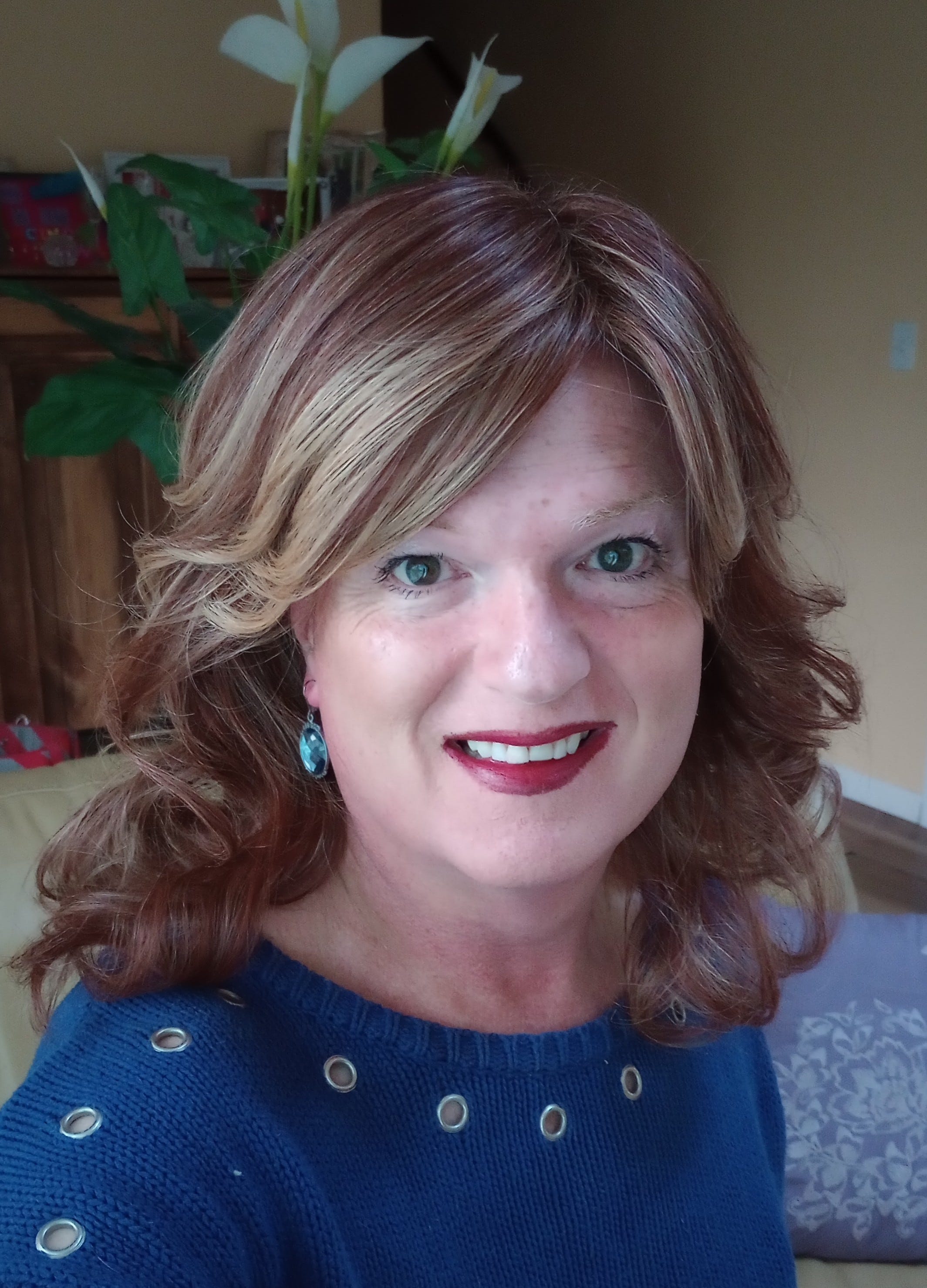 Joanna Mills – Medium