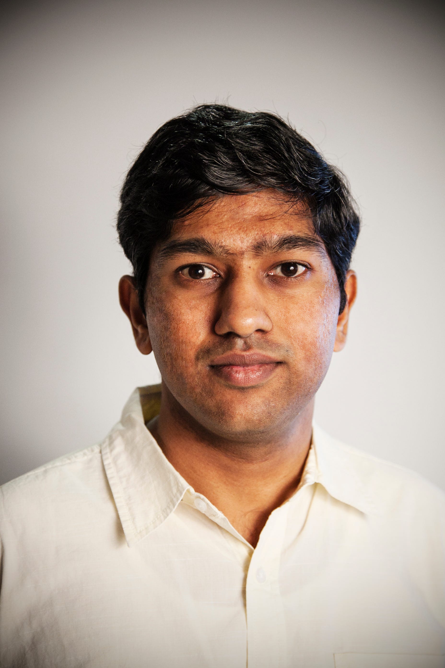 Kumar G Vishwanath – Medium