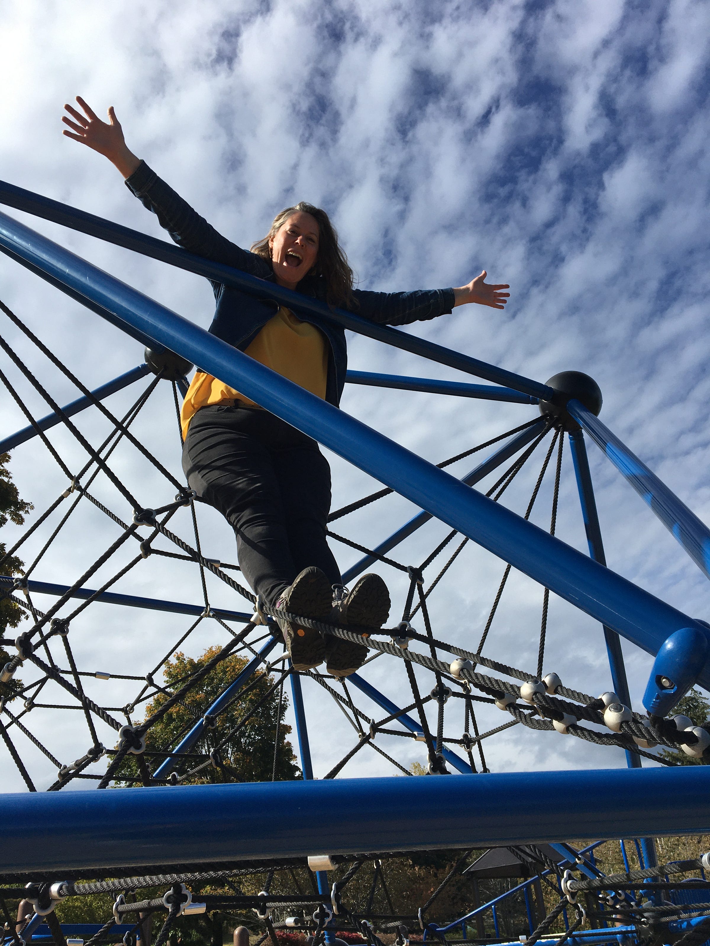Carmen Dawn – Medium